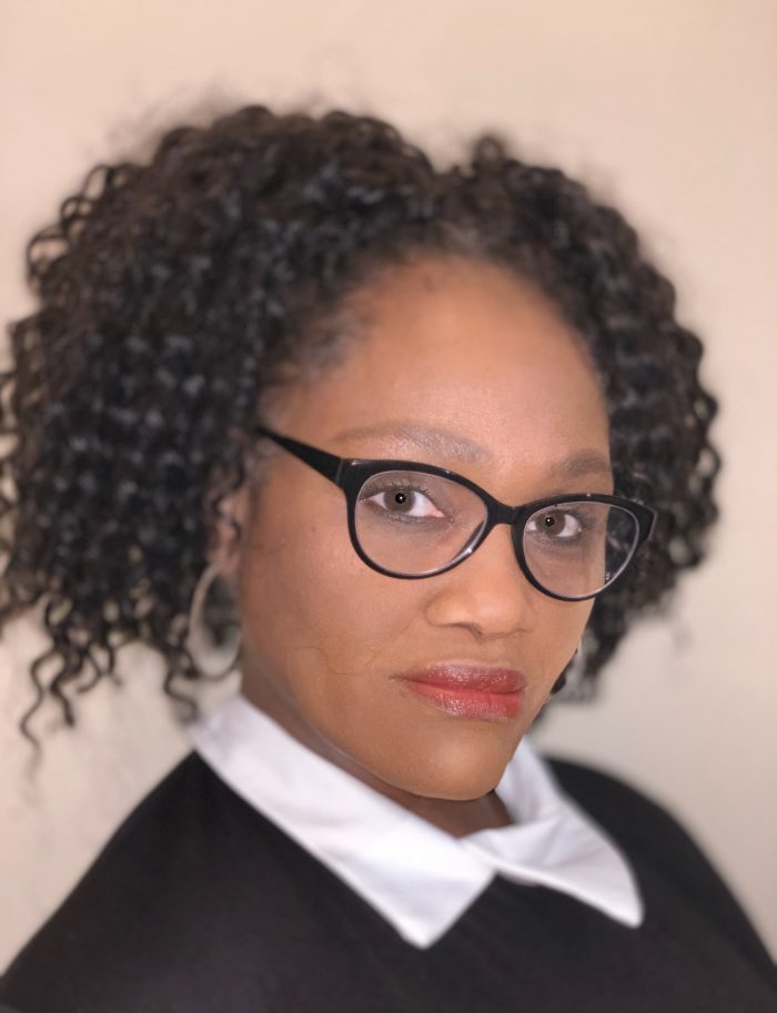 8 People on the Move : Risk & Insurance