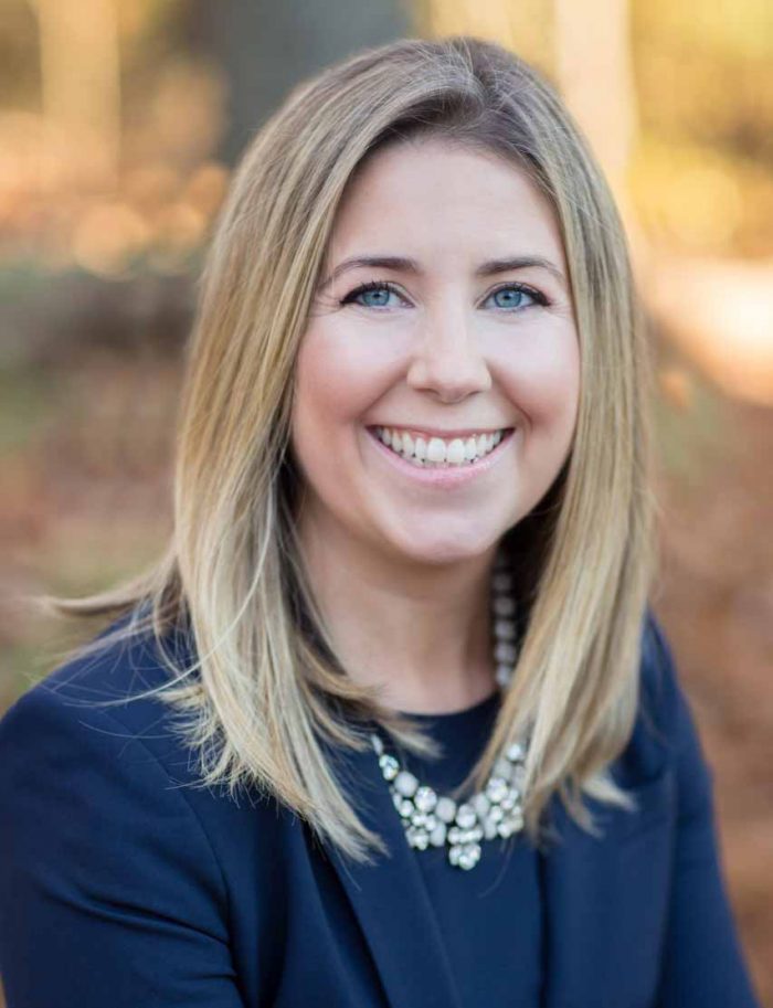 10 People on the Move : Risk & Insurance