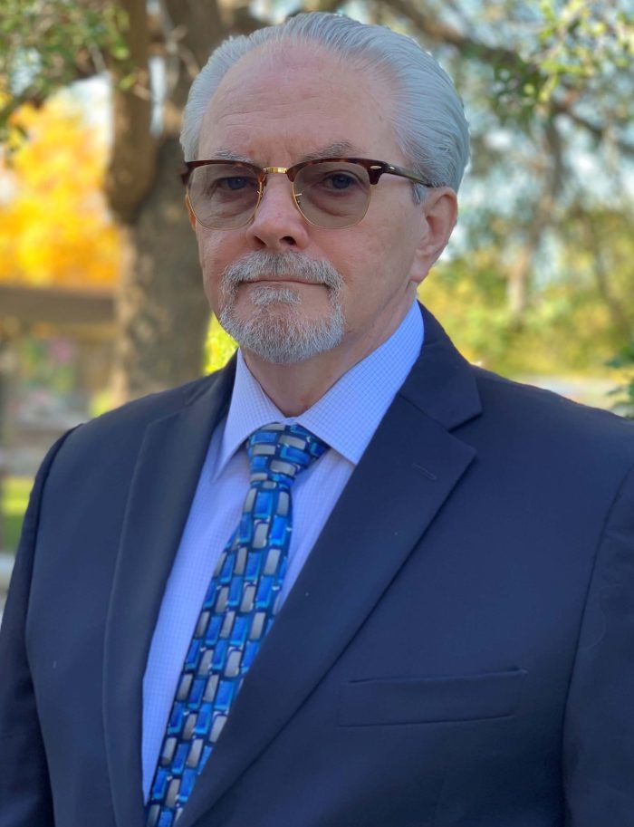 4 People on the Move : Risk & Insurance