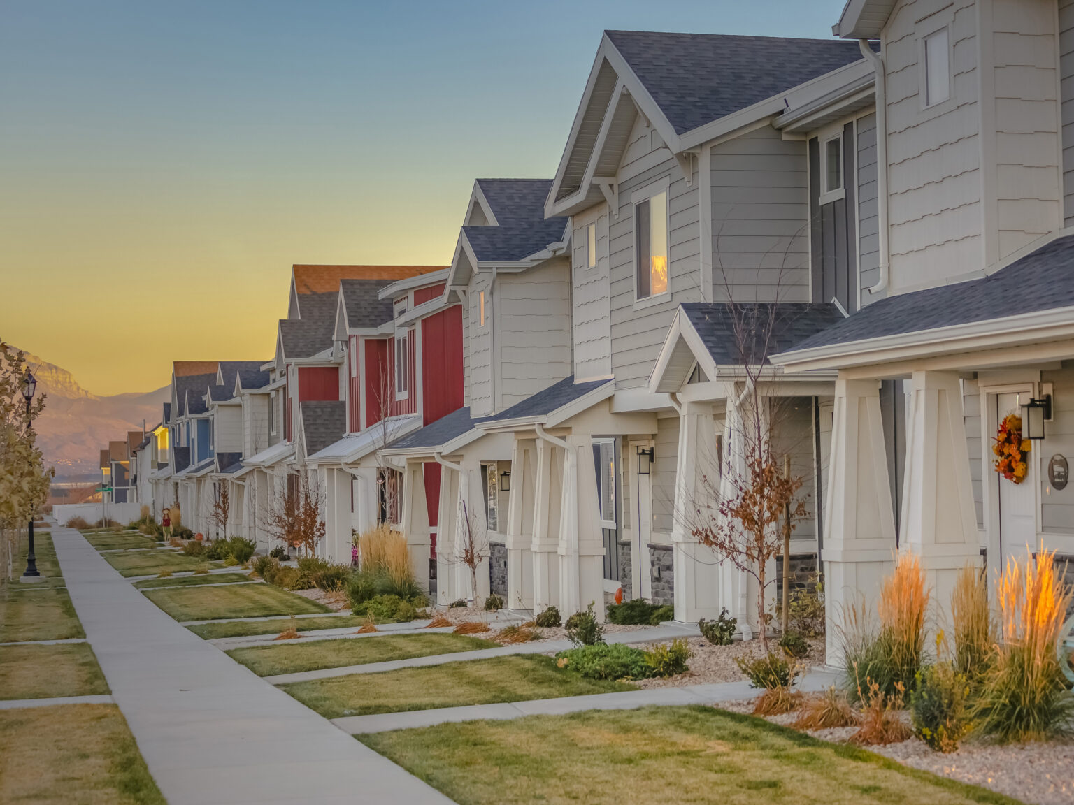 Homeowners Associations Are Facing These 6 Critical Risks. How the ...