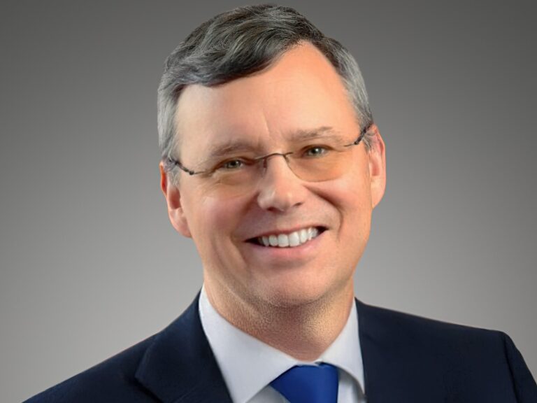 AIG Names Scott Hallworth as New Chief Digital Officer to Lead GenAI ...