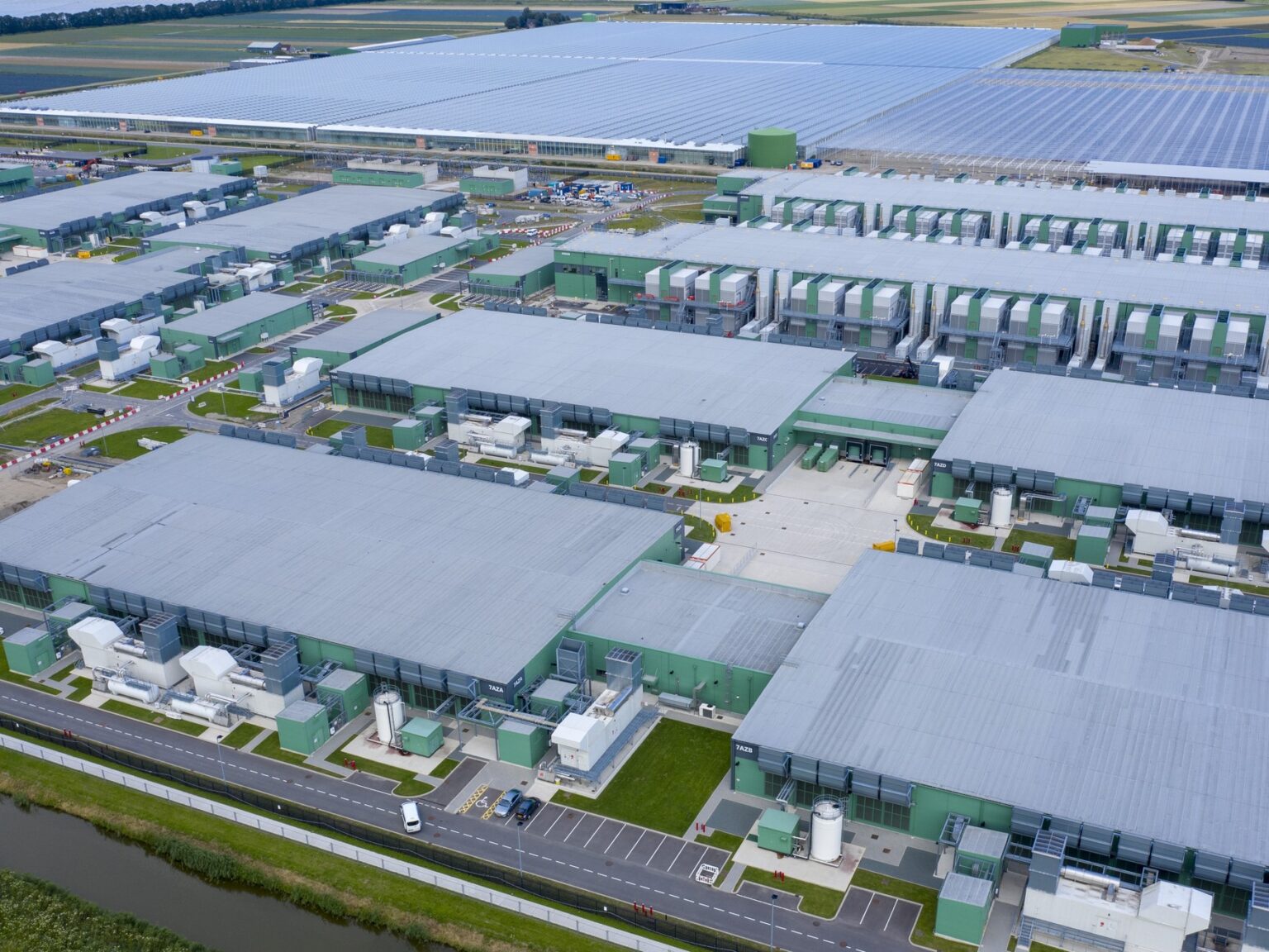 Data Center Building Boom Creates Insurance and Risk Management ...